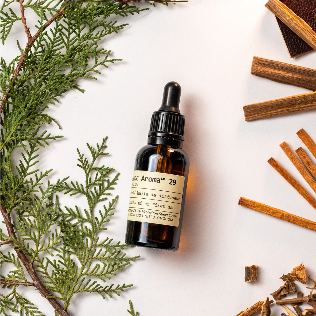 Essential Oil NO.29 Santal – Charabanc Aroma
